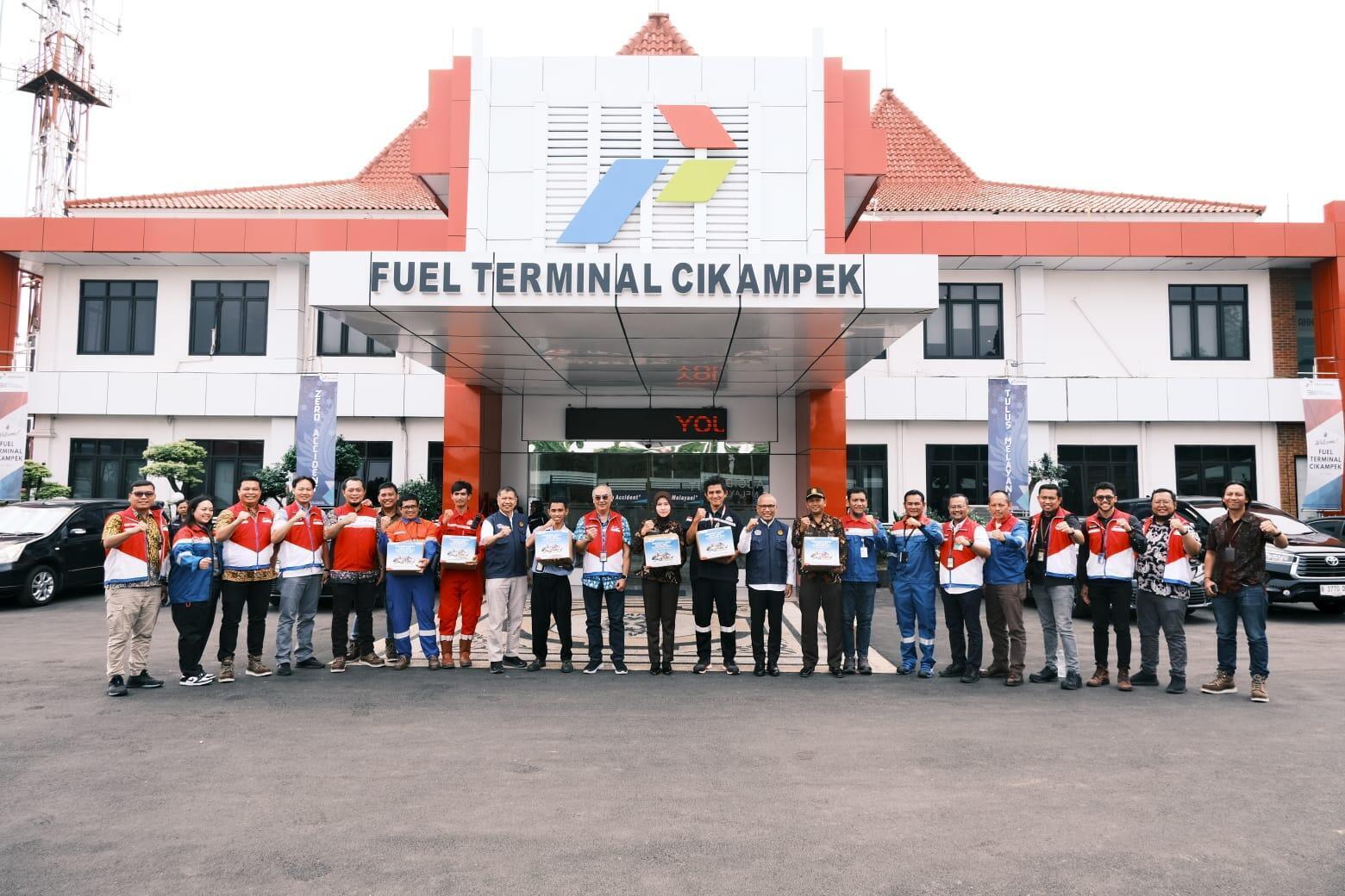 Pertamina Regional JBB Kunjungi Fuel Terminal Cikampek Bersama Komite ...